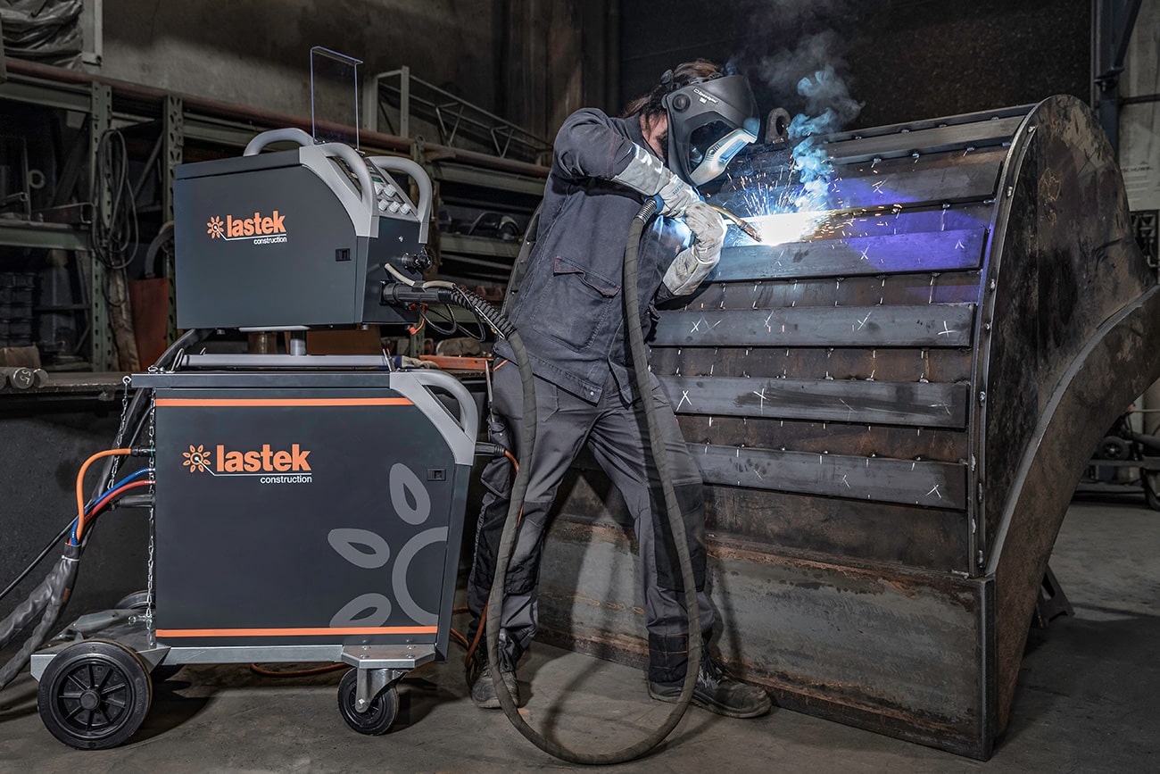 La nouvelle soudure manuelle au laser est gagnante - Metaltech